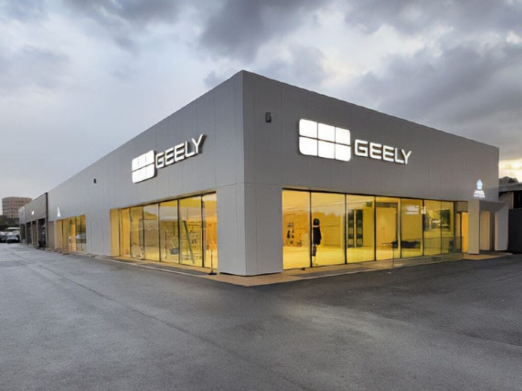 Il nuovo showroom Geely di Roma - DealerLink.it
